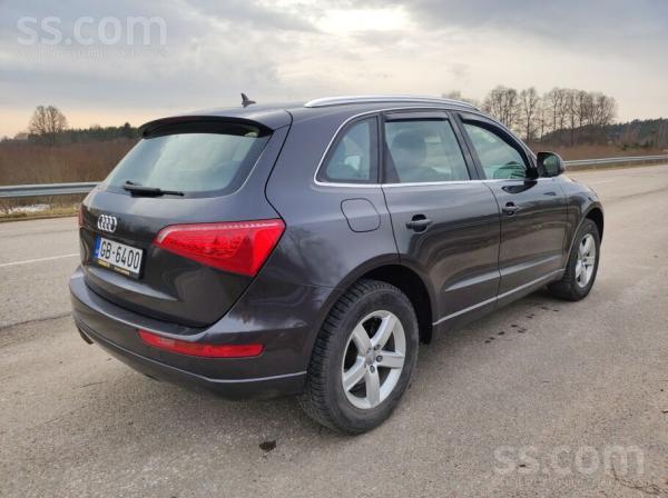 Grey Audi Q5 2009 in Talsi, with an engine capacity of 2.00 L and mileage of 287 thousand km for 11200 €, photo 4 on AUTOMOTO.COM.LV