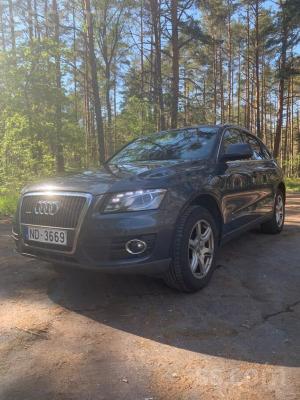 Grey Audi Q5 2009 in Jurmala, with an engine capacity of 2.00 L and mileage of 440 thousand km for 6000 €, photo  on AUTOMOTO.COM.LV