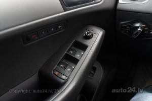 Pelēks Audi Q5 2009 Tallina, ar dzinēja tilpumu 2.00 L un nobraukumu 202 tūkst. km par 9900 €, foto 12 vietnē AUTOMOTO.COM.LV