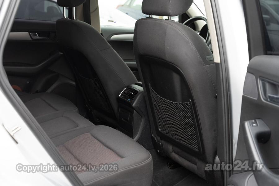 Pelēks Audi Q5 2009 Tallina, ar dzinēja tilpumu 2.00 L un nobraukumu 202 tūkst. km par 9900 €, foto 26 vietnē AUTOMOTO.COM.LV