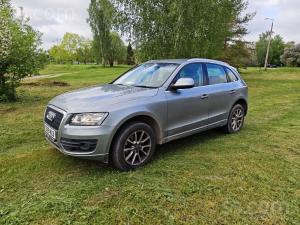 Grey Audi Q5 2009 in Jelgava, with an engine capacity of 2.00 L and mileage of 214 thousand km for 3150 €, photo  on AUTOMOTO.COM.LV