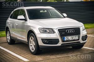Pelēks Audi Q5 2009 Rīga, ar dzinēja tilpumu 3.00 L un nobraukumu 238 tūkst. km par 7990 €, foto 4 vietnē AUTOMOTO.COM.LV