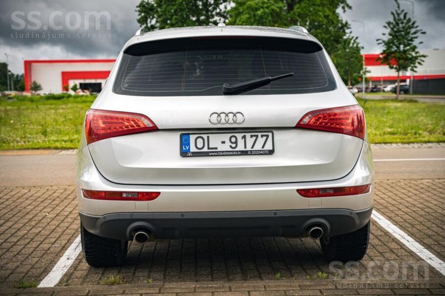 Pelēks Audi Q5 2009 Rīga, ar dzinēja tilpumu 3.00 L un nobraukumu 238 tūkst. km par 7990 €, foto 6 vietnē AUTOMOTO.COM.LV