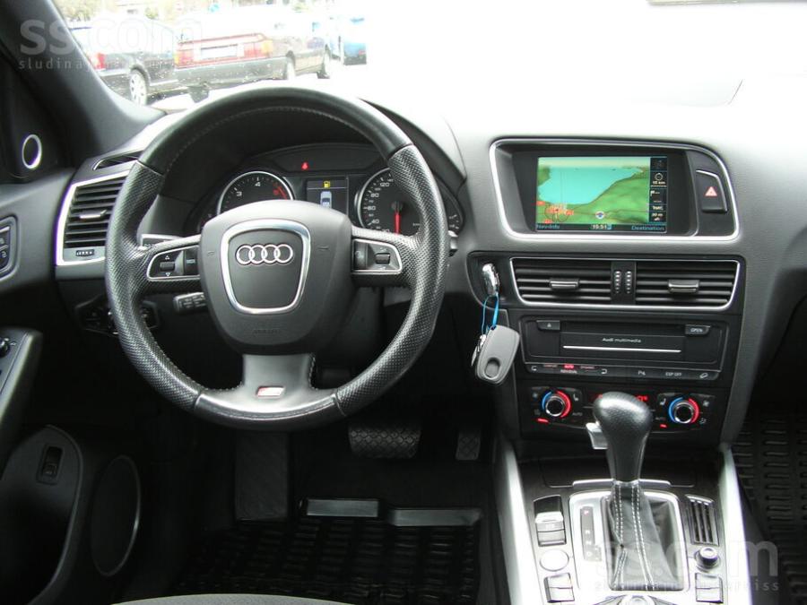 Grey Audi Q5 2009 in Riga, with an engine capacity of 3.00 L and mileage of 0 thousand km for 10750 €, photo 14 on AUTOMOTO.COM.LV