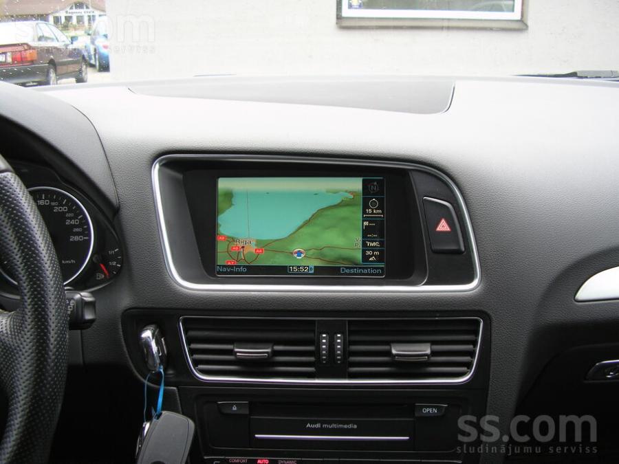 Grey Audi Q5 2009 in Riga, with an engine capacity of 3.00 L and mileage of 0 thousand km for 10750 €, photo 15 on AUTOMOTO.COM.LV