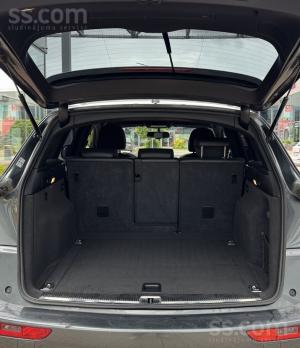 Grey Audi Q5 2009 in Riga, with an engine capacity of 3.00 L and mileage of 356 thousand km for 8600 €, photo 10 on AUTOMOTO.COM.LV