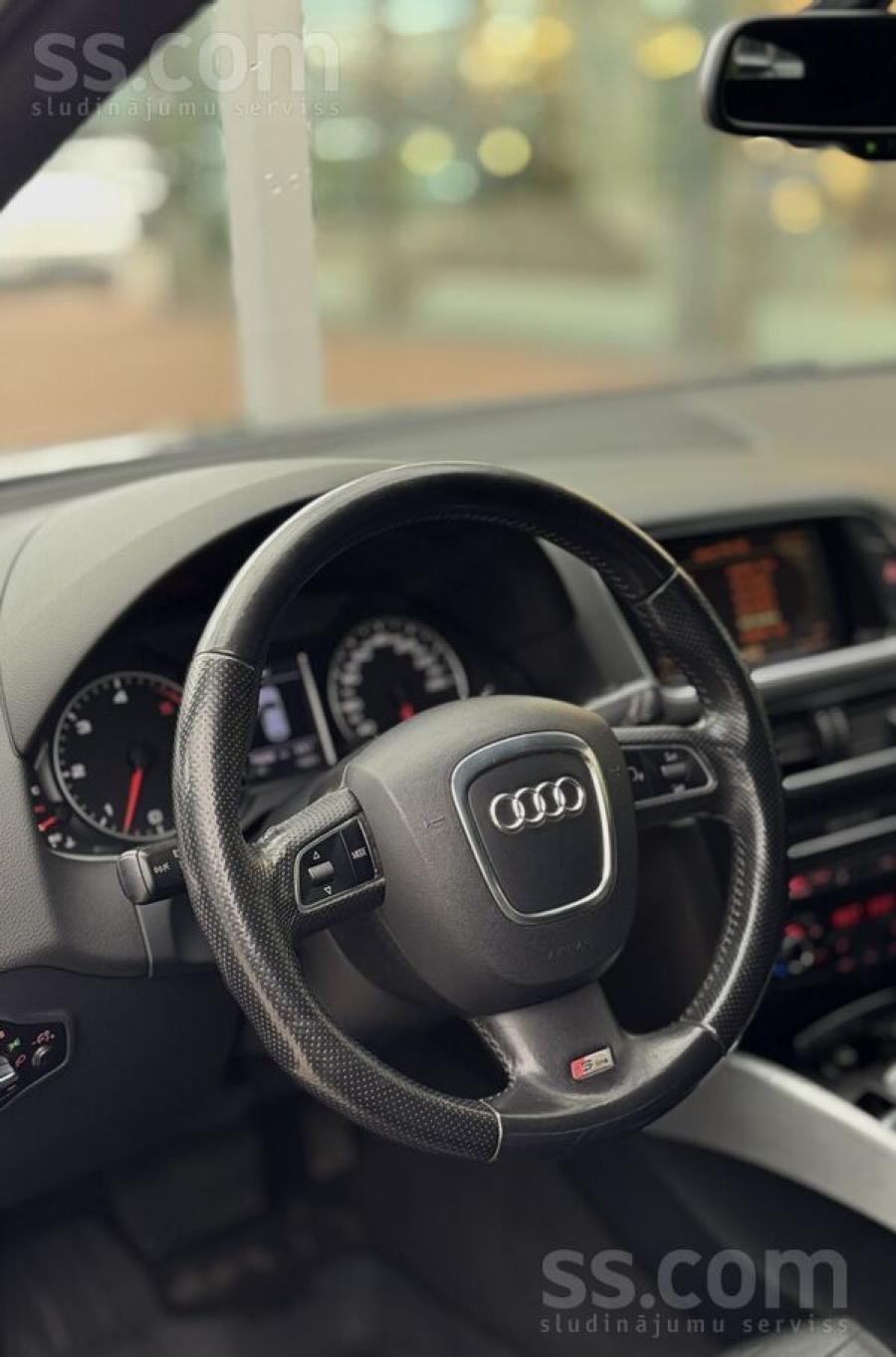 Grey Audi Q5 2009 in Riga, with an engine capacity of 3.00 L and mileage of 356 thousand km for 8600 €, photo 22 on AUTOMOTO.COM.LV