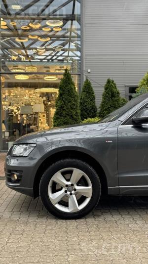 Grey Audi Q5 2009 in Riga, with an engine capacity of 3.00 L and mileage of 356 thousand km for 8600 €, photo 29 on AUTOMOTO.COM.LV
