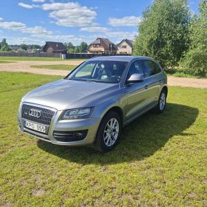 Серый Ауди Ку 5 2009 в Рокишкис, объемом двигателя 1.97 л и пробегом 223 тыс. км за 8000 €, фото 4 на AUTOMOTO.COM.LV