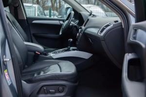 Серый Ауди Ку 5 2009 в Гробиня, объемом двигателя 3.00 л и пробегом 270 тыс. км за 10350 €, фото 13 на AUTOMOTO.COM.LV