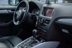 Серый Ауди Ку 5 2009 в Гробиня, объемом двигателя 3.00 л и пробегом 270 тыс. км за 10350 €, фото 14 на AUTOMOTO.COM.LV
