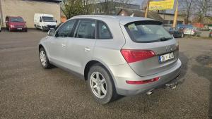 Grey Audi Q5 2009 in Riga, with an engine capacity of 2.00 L and mileage of 220 thousand km for 8550 €, photo 8 on AUTOMOTO.COM.LV