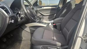 Grey Audi Q5 2009 in Riga, with an engine capacity of 2.00 L and mileage of 220 thousand km for 8550 €, photo 10 on AUTOMOTO.COM.LV