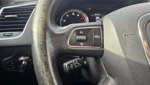 Grey Audi Q5 2009 in Riga, with an engine capacity of 2.00 L and mileage of 220 thousand km for 8550 €, photo 17 on AUTOMOTO.COM.LV