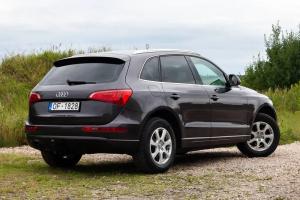 Pelēks Audi Q5 2009 Rīga, ar dzinēja tilpumu 2.00 L un nobraukumu 260 tūkst. km par 10995 €, foto 5 vietnē AUTOMOTO.COM.LV