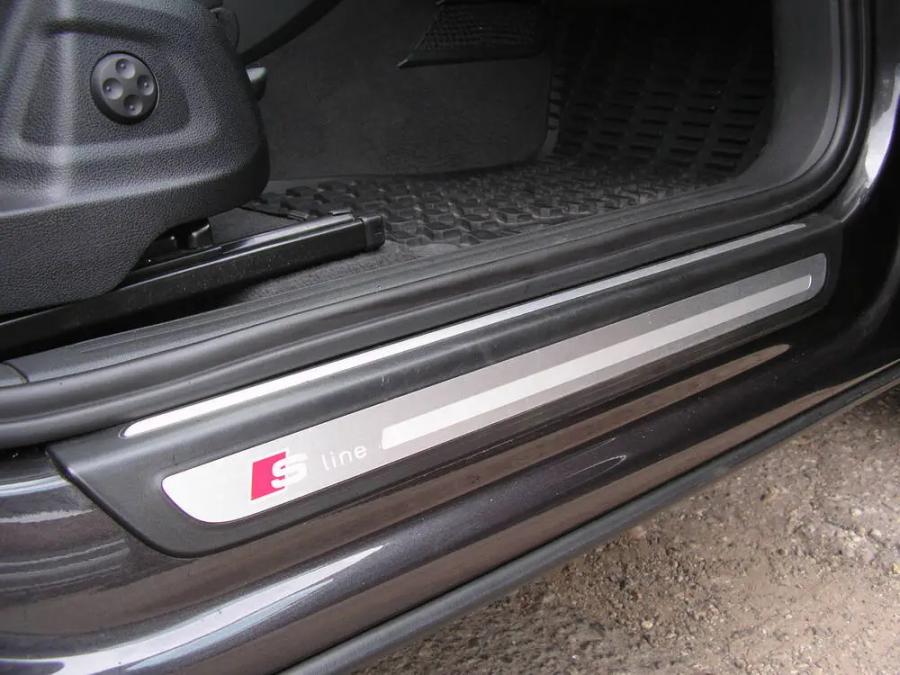 Pelēks Audi Q5 2009 Sigulda, ar dzinēja tilpumu 3.00 L un nobraukumu 263 tūkst. km par 9650 €, foto 34 vietnē AUTOMOTO.COM.LV