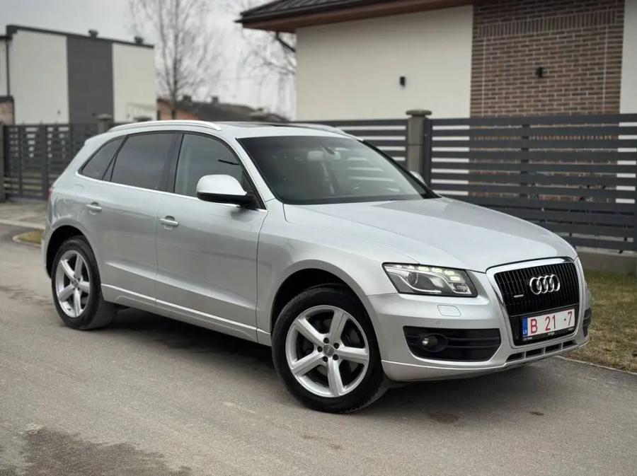 Pelēks Audi Q5 2009 Jelgava, ar dzinēja tilpumu 3.00 L un nobraukumu 307 tūkst. km par 8250 €, foto 6 vietnē AUTOMOTO.COM.LV