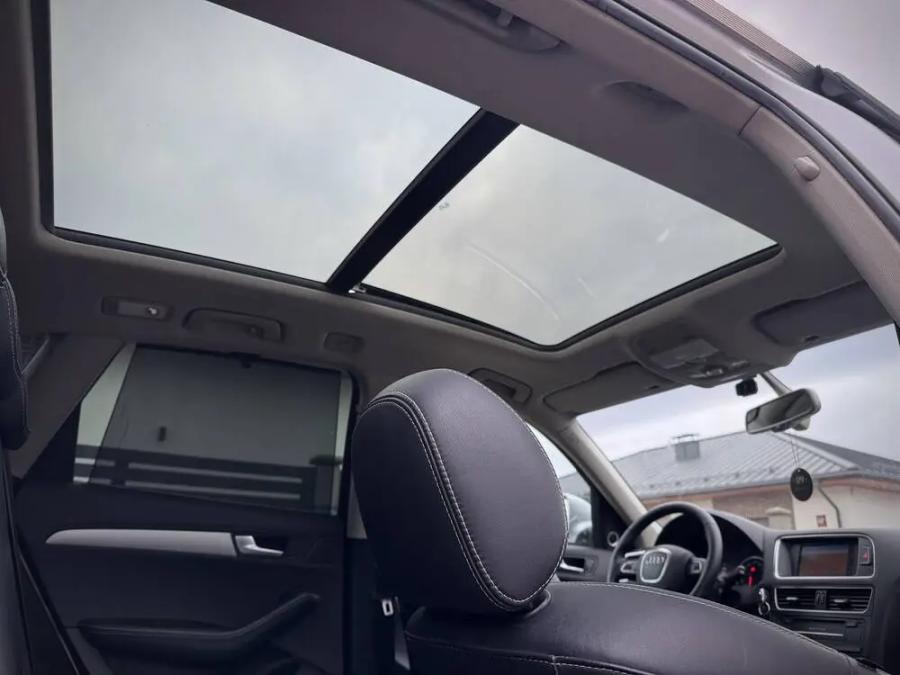 Pelēks Audi Q5 2009 Jelgava, ar dzinēja tilpumu 3.00 L un nobraukumu 307 tūkst. km par 8250 €, foto 17 vietnē AUTOMOTO.COM.LV