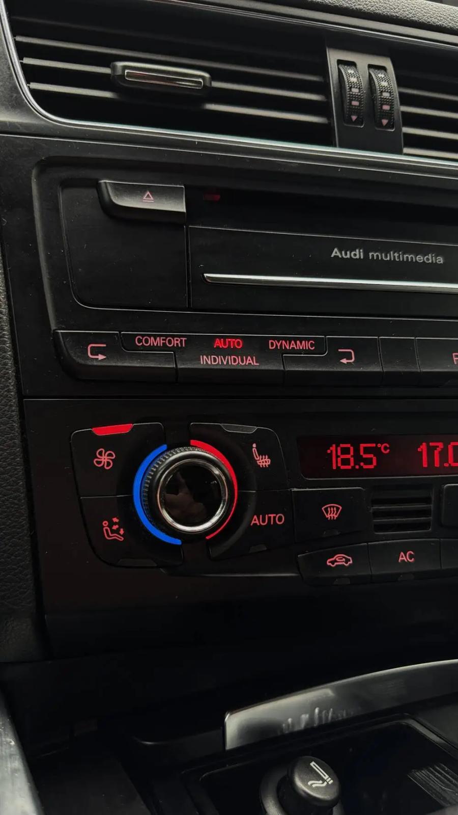 Grey Audi Q5 2009 in Riga, with an engine capacity of 3.00 L and mileage of 356 thousand km for 8600 €, photo 25 on AUTOMOTO.COM.LV