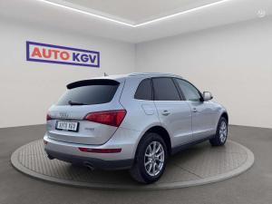 Grey Audi Q5 2009 in Kaunas, with an engine capacity of 3.00 L and mileage of 285 thousand km for 8999 €, photo 6 on AUTOMOTO.COM.LV