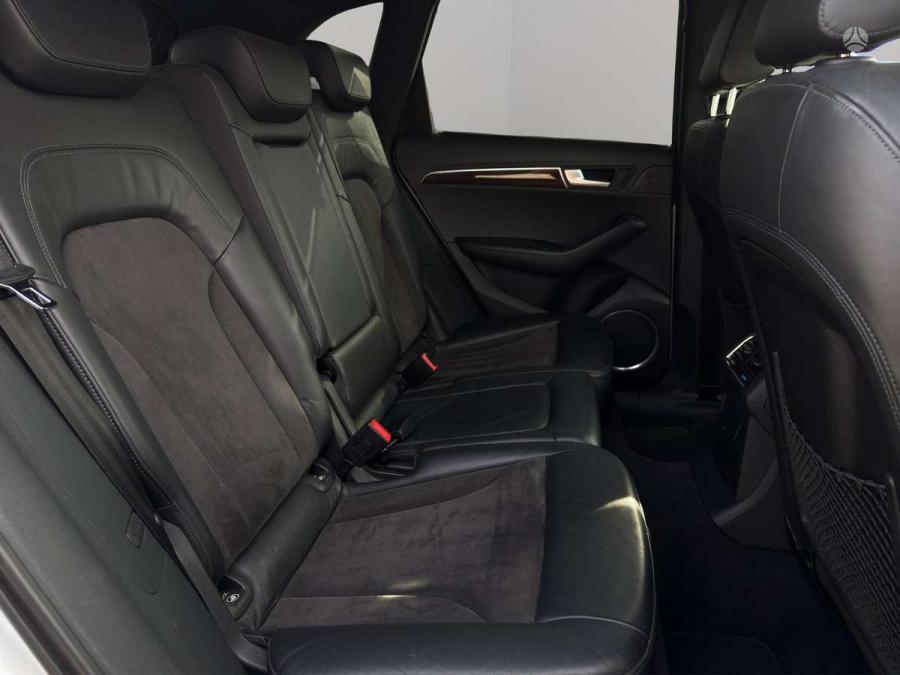 Grey Audi Q5 2009 in Kaunas, with an engine capacity of 3.00 L and mileage of 285 thousand km for 8999 €, photo 10 on AUTOMOTO.COM.LV