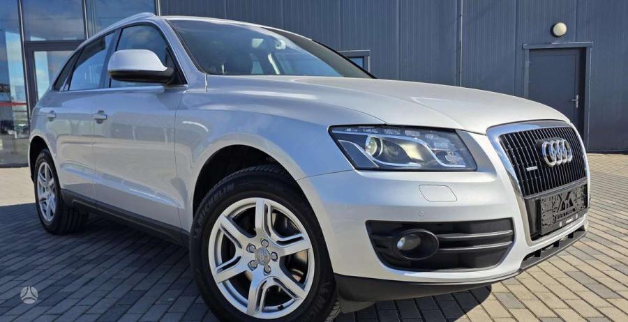 Pelēks Audi Q5 2009 Šauļi, ar dzinēja tilpumu 2.97 L un nobraukumu 260 tūkst. km par 7950 €, foto 6 vietnē AUTOMOTO.COM.LV