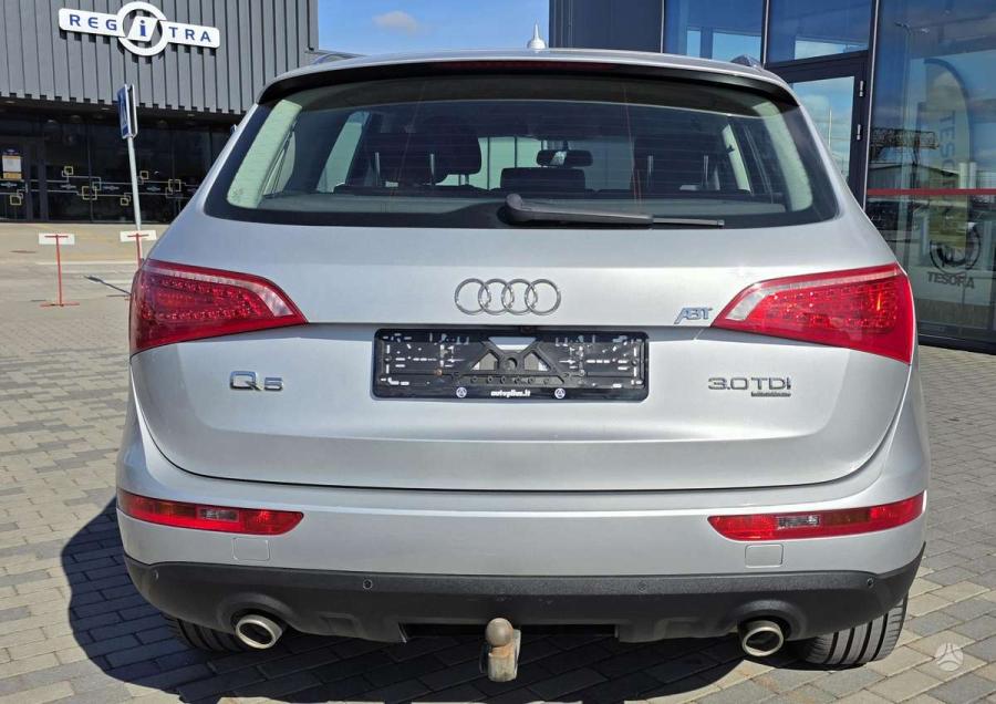 Pelēks Audi Q5 2009 Šauļi, ar dzinēja tilpumu 2.97 L un nobraukumu 260 tūkst. km par 7950 €, foto 16 vietnē AUTOMOTO.COM.LV