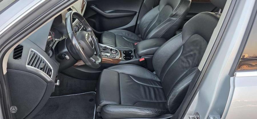 Pelēks Audi Q5 2009 Šauļi, ar dzinēja tilpumu 2.97 L un nobraukumu 260 tūkst. km par 7950 €, foto 23 vietnē AUTOMOTO.COM.LV
