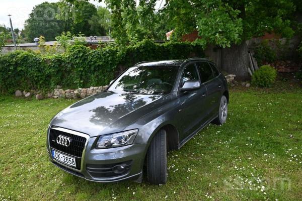 Grey Audi Q5 2009 in Cesis, with an engine capacity of 3.00 L and mileage of 335 thousand km for 8500 €, photo 3 on AUTOMOTO.COM.LV