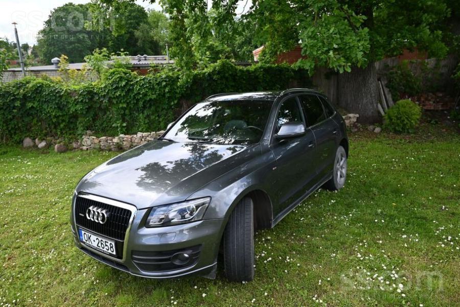 Grey Audi Q5 2009 in Cesis, with an engine capacity of 3.00 L and mileage of 335 thousand km for 8500 €, photo 4 on AUTOMOTO.COM.LV