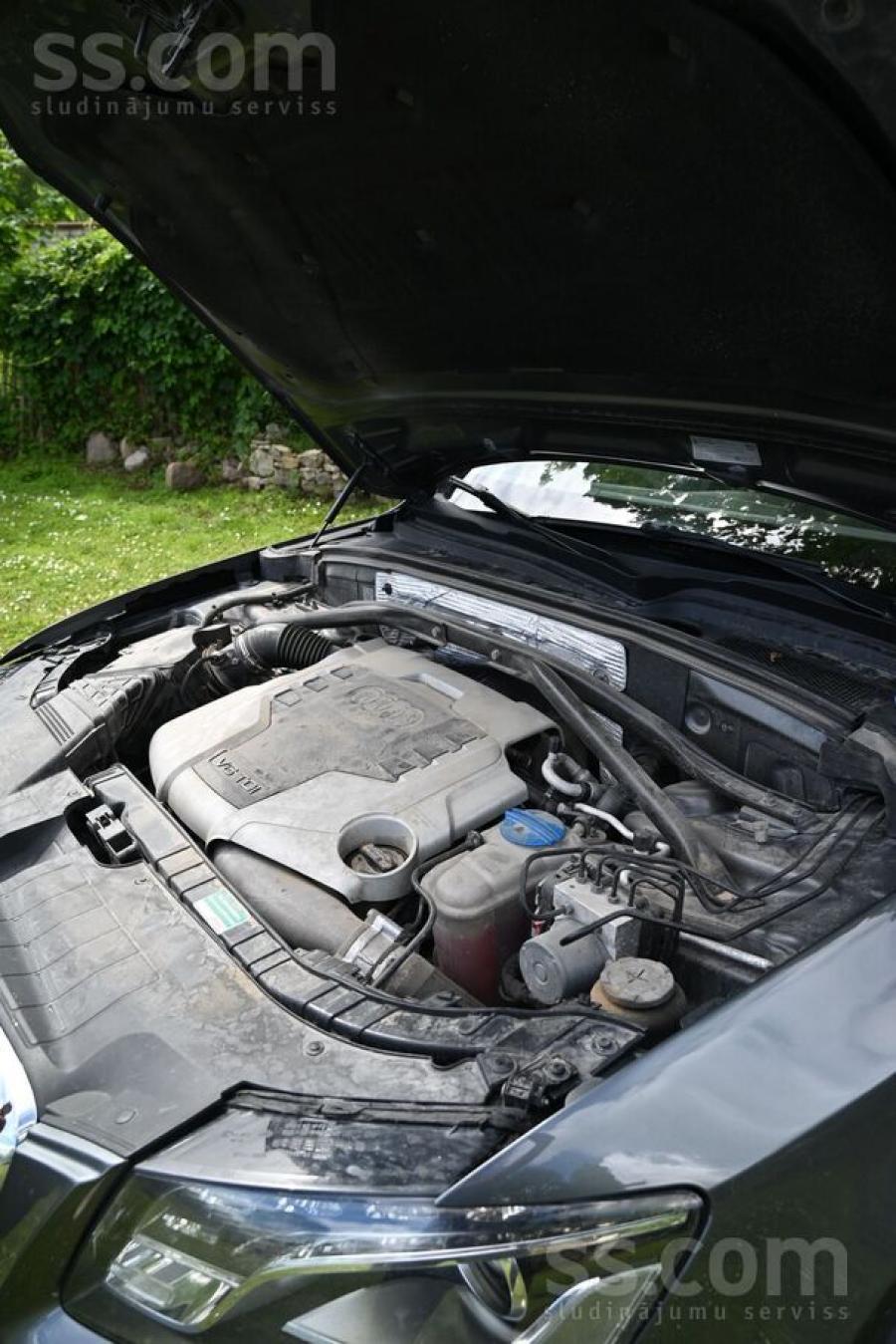 Grey Audi Q5 2009 in Cesis, with an engine capacity of 3.00 L and mileage of 335 thousand km for 8500 €, photo 6 on AUTOMOTO.COM.LV