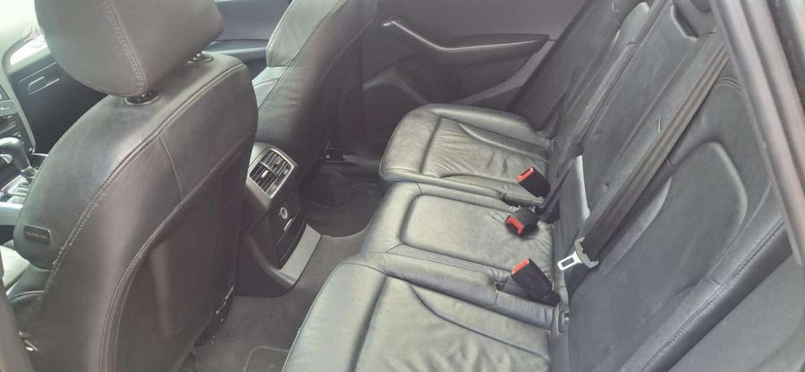 Pelēks Audi Q5 2009 Šauļi, ar dzinēja tilpumu 3.00 L un nobraukumu 258 tūkst. km par 5600 €, foto 9 vietnē AUTOMOTO.COM.LV