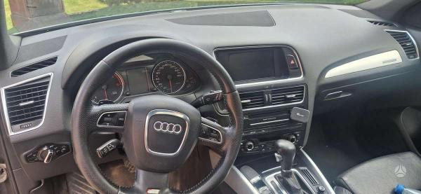 Grey Audi Q5 2009 in Siauliai, with an engine capacity of 3.00 L and mileage of 258 thousand km for 5600 €, photo 10 on AUTOMOTO.COM.LV