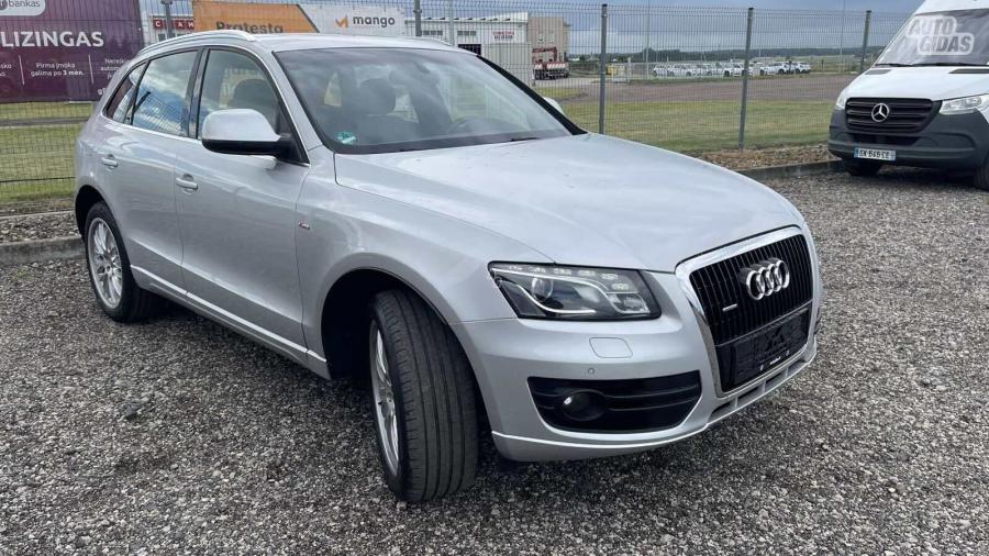 Grey Audi Q5 2009 in Marijampole, with an engine capacity of 3.00 L and mileage of 265 thousand km for 8850 €, photo 5 on AUTOMOTO.COM.LV