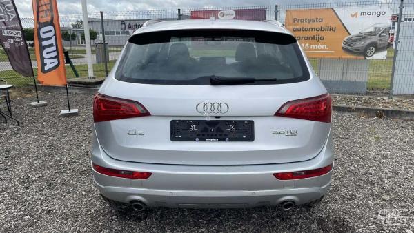 Pelēks Audi Q5 2009 Marijampole, ar dzinēja tilpumu 3.00 L un nobraukumu 265 tūkst. km par 8850 €, foto 6 vietnē AUTOMOTO.COM.LV