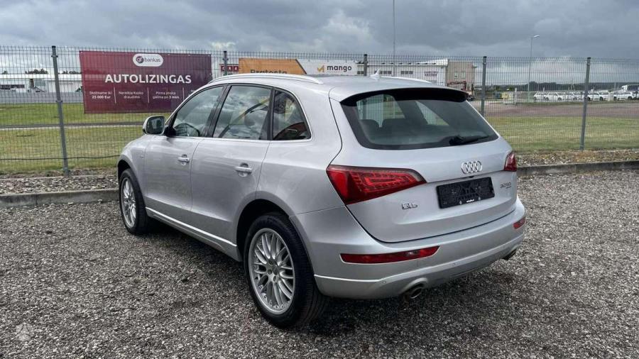 Pelēks Audi Q5 2009 Marijampole, ar dzinēja tilpumu 2.97 L un nobraukumu 265 tūkst. km par 8850 €, foto 12 vietnē AUTOMOTO.COM.LV