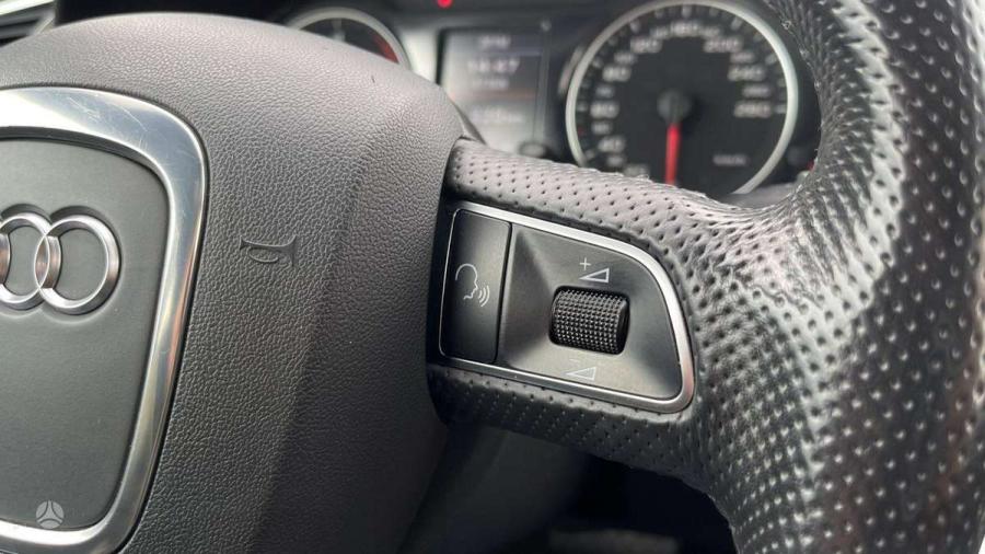 Pelēks Audi Q5 2009 Marijampole, ar dzinēja tilpumu 2.97 L un nobraukumu 265 tūkst. km par 8850 €, foto 14 vietnē AUTOMOTO.COM.LV