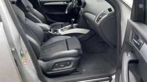 Pelēks Audi Q5 2009 Marijampole, ar dzinēja tilpumu 2.97 L un nobraukumu 265 tūkst. km par 8850 €, foto 19 vietnē AUTOMOTO.COM.LV