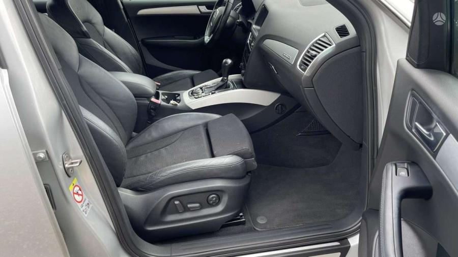 Pelēks Audi Q5 2009 Marijampole, ar dzinēja tilpumu 2.97 L un nobraukumu 265 tūkst. km par 8850 €, foto 19 vietnē AUTOMOTO.COM.LV