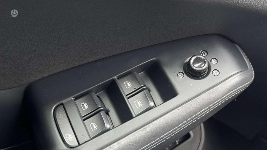 Pelēks Audi Q5 2009 Marijampole, ar dzinēja tilpumu 2.97 L un nobraukumu 265 tūkst. km par 8850 €, foto 22 vietnē AUTOMOTO.COM.LV