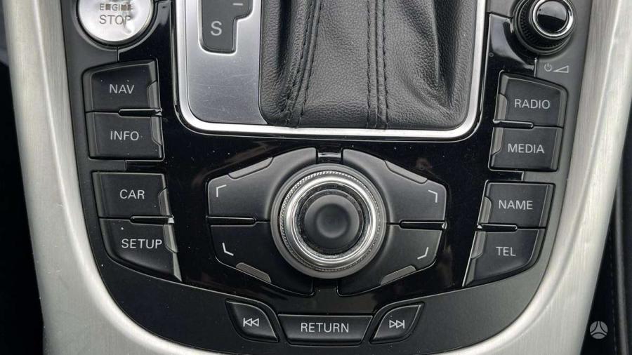 Pelēks Audi Q5 2009 Marijampole, ar dzinēja tilpumu 2.97 L un nobraukumu 265 tūkst. km par 8850 €, foto 26 vietnē AUTOMOTO.COM.LV