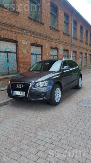 Grey Audi Q5 2009 in Kuldiga, with an engine capacity of 3.00 L and mileage of 286 thousand km for 9200 €, photo  on AUTOMOTO.COM.LV