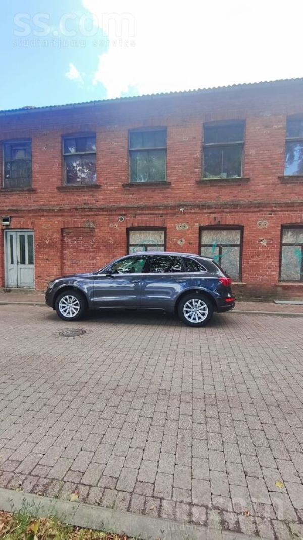 Pelēks Audi Q5 2009 Kuldīga, ar dzinēja tilpumu 3.00 L un nobraukumu 286 tūkst. km par 9200 €, foto 2 vietnē AUTOMOTO.COM.LV