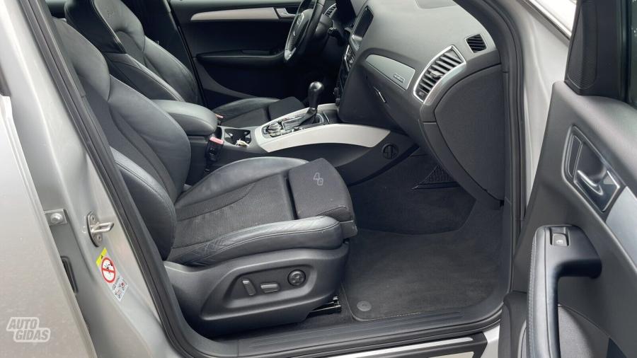 Grey Audi Q5 2009 in Marijampole, with an engine capacity of 3.00 L and mileage of 265 thousand km for 8850 €, photo 11 on AUTOMOTO.COM.LV