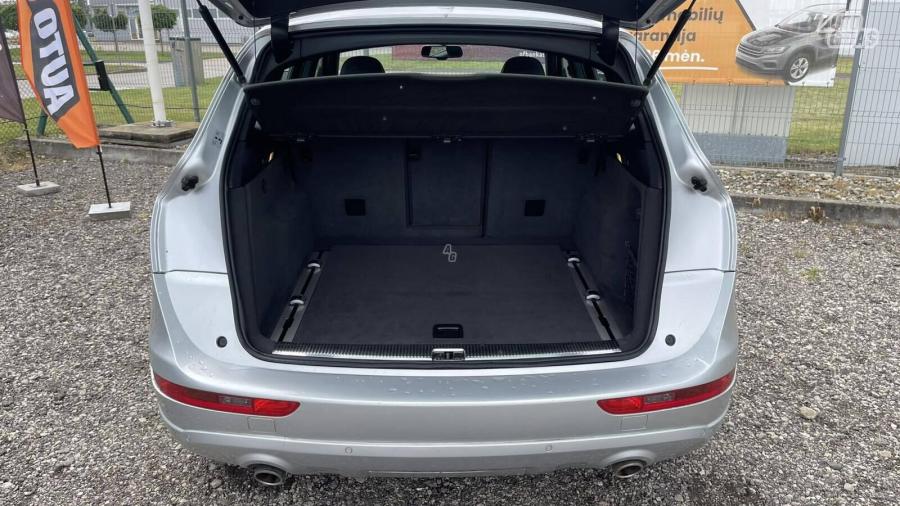 Grey Audi Q5 2009 in Marijampole, with an engine capacity of 3.00 L and mileage of 265 thousand km for 8850 €, photo 29 on AUTOMOTO.COM.LV