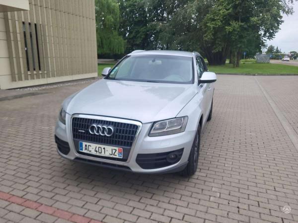 Grey Audi Q5 2009 in Raseiniai, with an engine capacity of 1.97 L and mileage of 287 thousand km for 5499 €, photo 2 on AUTOMOTO.COM.LV