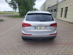 Pelēks Audi Q5 2009 Raseiniai, ar dzinēja tilpumu 1.97 L un nobraukumu 287 tūkst. km par 5499 €, foto 9 vietnē AUTOMOTO.COM.LV