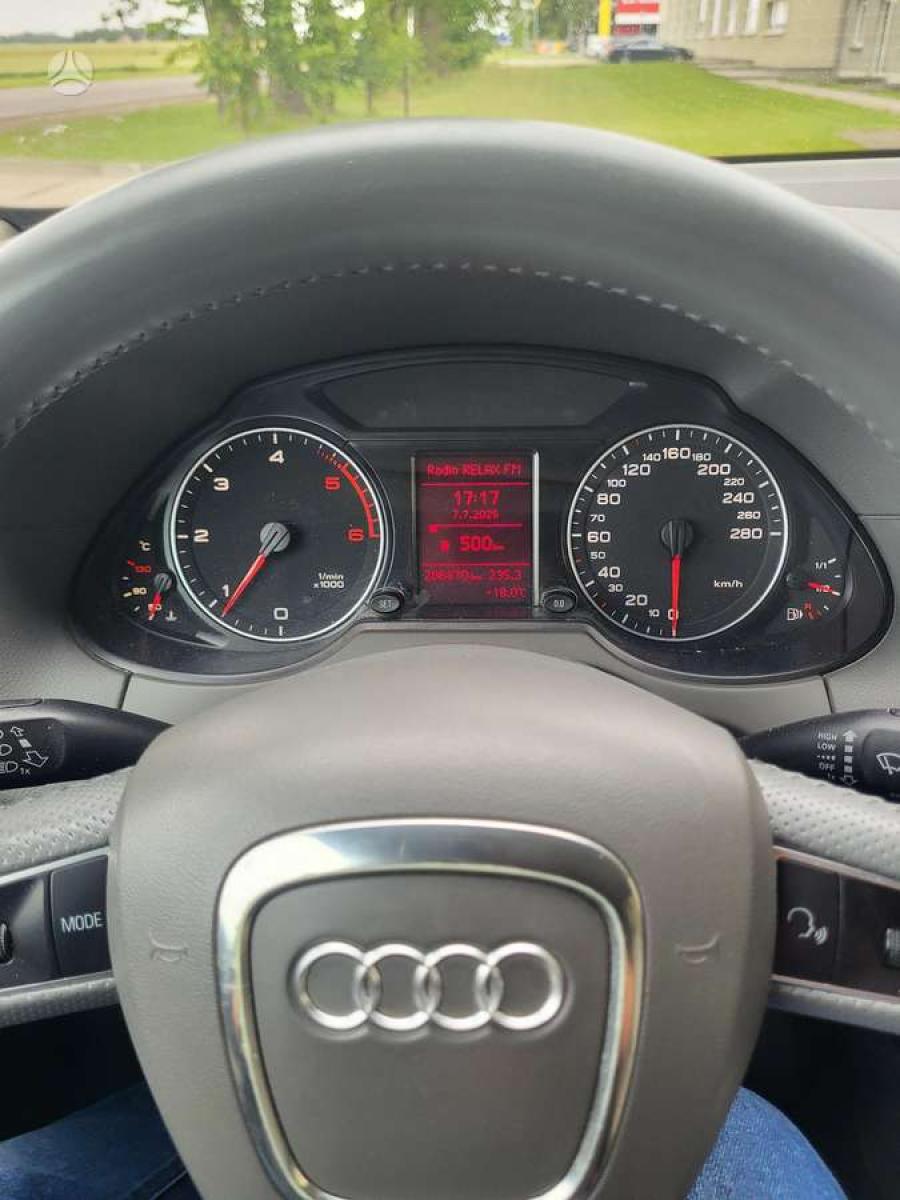 Pelēks Audi Q5 2009 Raseiniai, ar dzinēja tilpumu 1.97 L un nobraukumu 287 tūkst. km par 5499 €, foto 19 vietnē AUTOMOTO.COM.LV