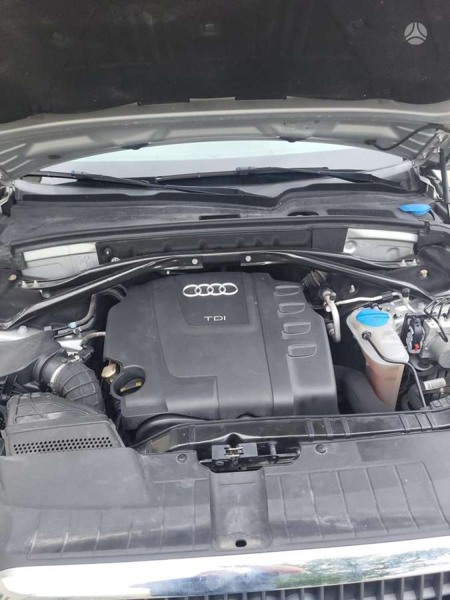 Pelēks Audi Q5 2009 Raseiniai, ar dzinēja tilpumu 1.97 L un nobraukumu 287 tūkst. km par 5499 €, foto 20 vietnē AUTOMOTO.COM.LV