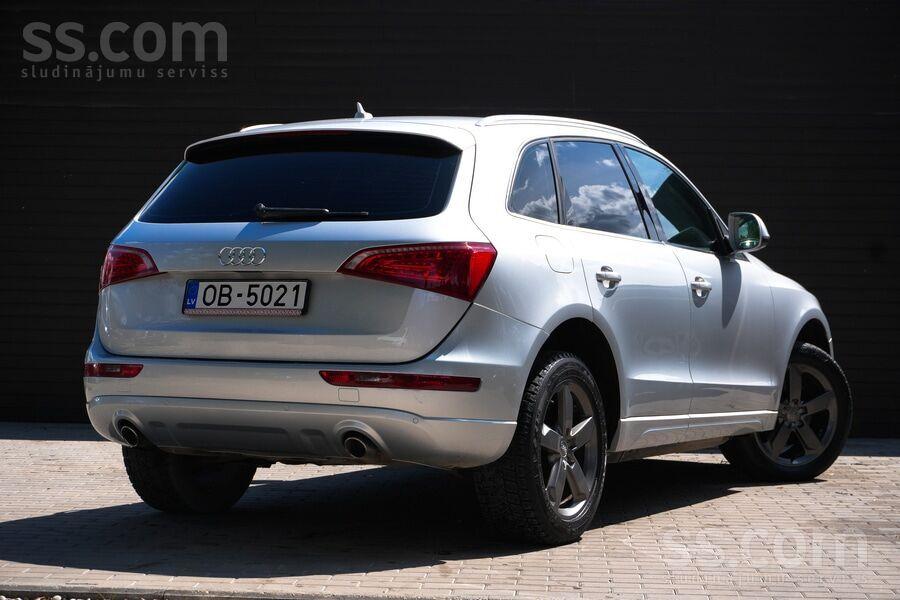 Pelēks Audi Q5 2009 Rīga, ar dzinēja tilpumu 3.00 L un nobraukumu 320 tūkst. km par 8990 €, foto 4 vietnē AUTOMOTO.COM.LV
